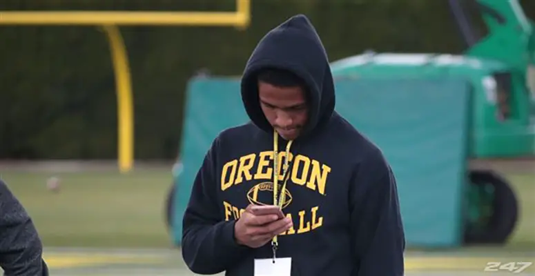 Recruiting Update: Running Back Travis Dye Is The First 2018 Ducks ...